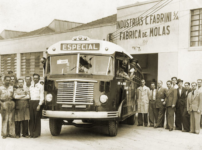 A Empresa – História - RNA | Rassini - NHK Automotive - FABRINI